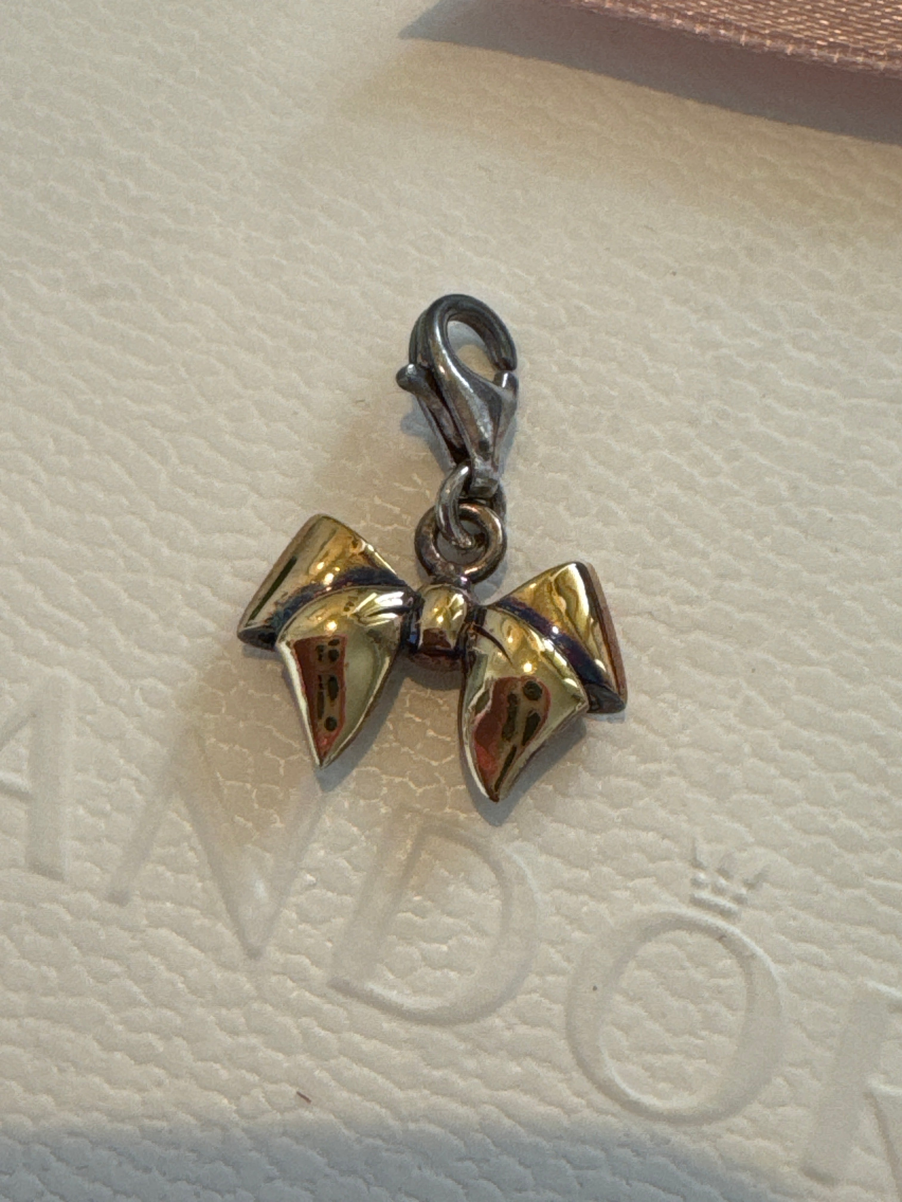Genuine Thomas Sabo Rose Gold Bow Clip Charm – Preloved Pandora Boutique