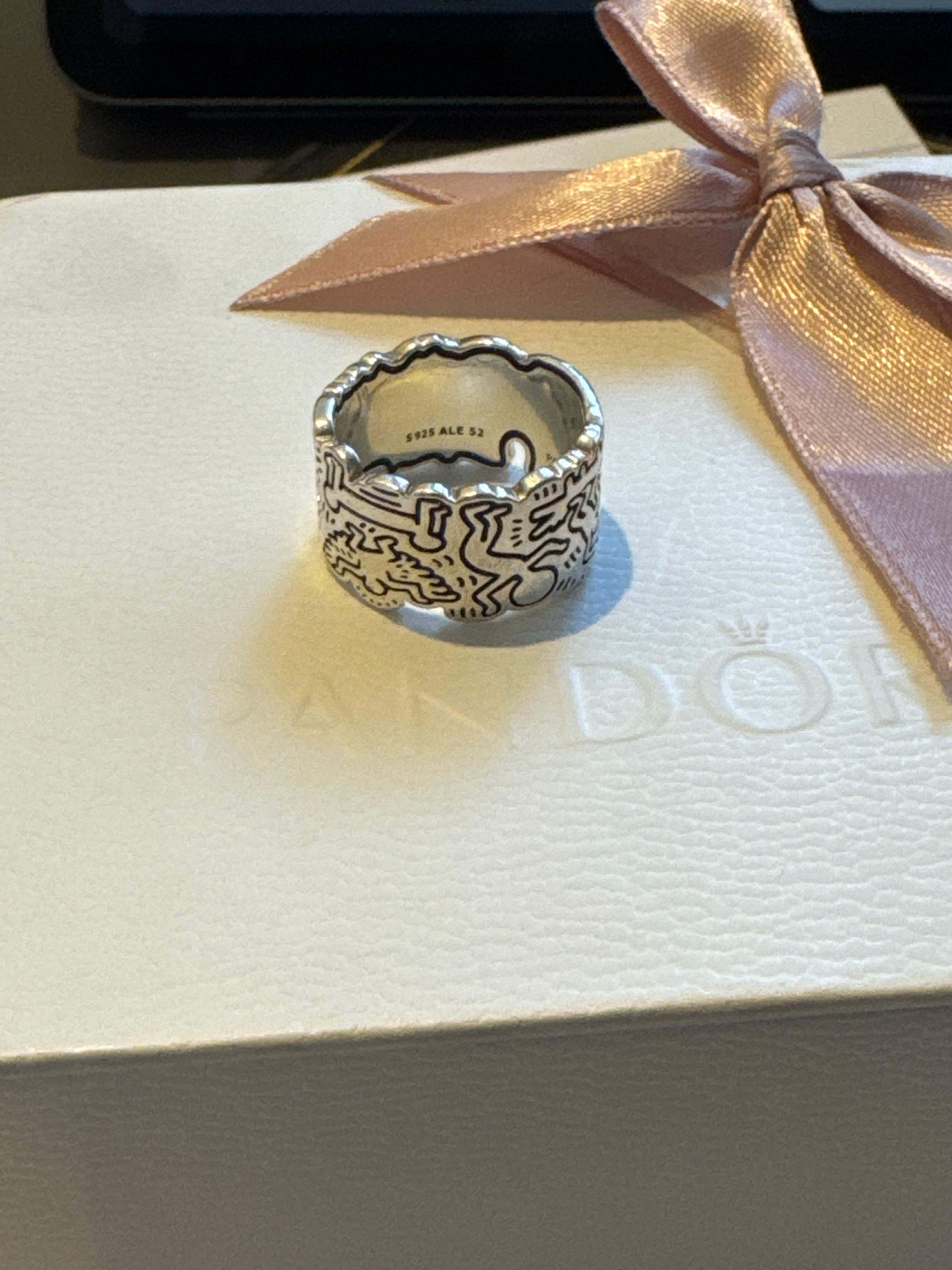 Genuine Pandora Keith Haring Ring Size 58 – Preloved Pandora Boutique
