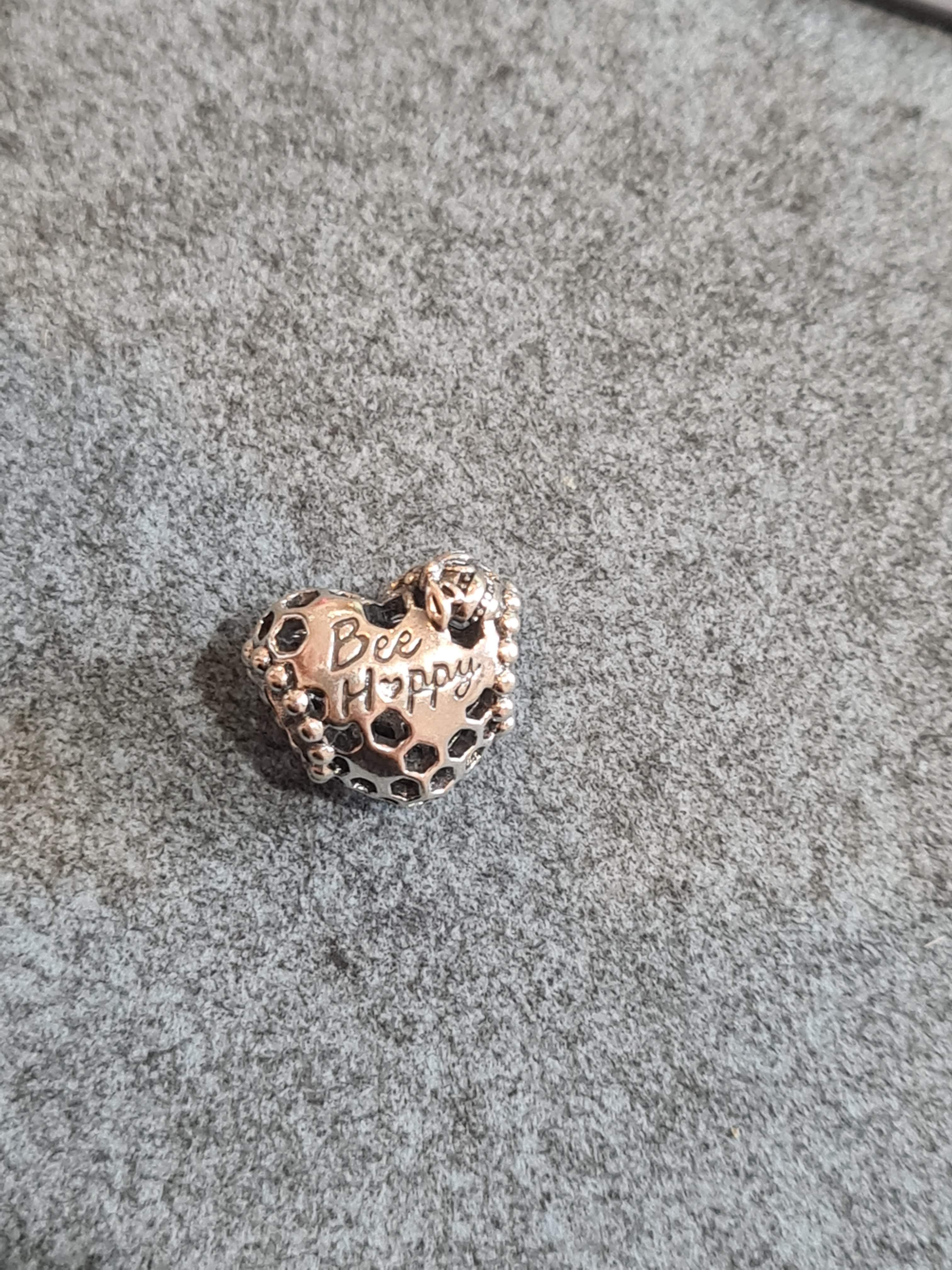 Genuine Pandora Bee Happy Honeycomb Charm – Preloved Pandora Boutique