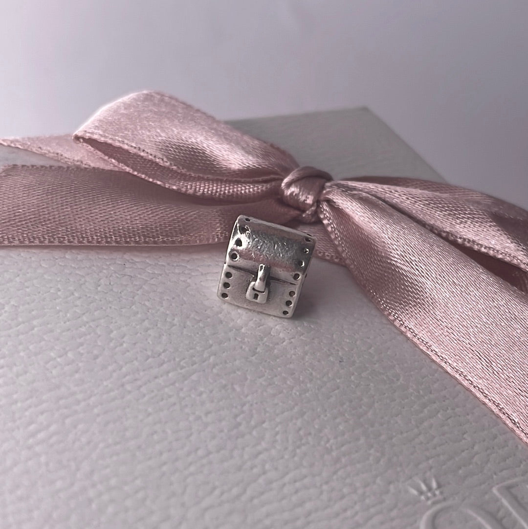 Genuine Pandora Treasure Chest Charm – Preloved Pandora Boutique