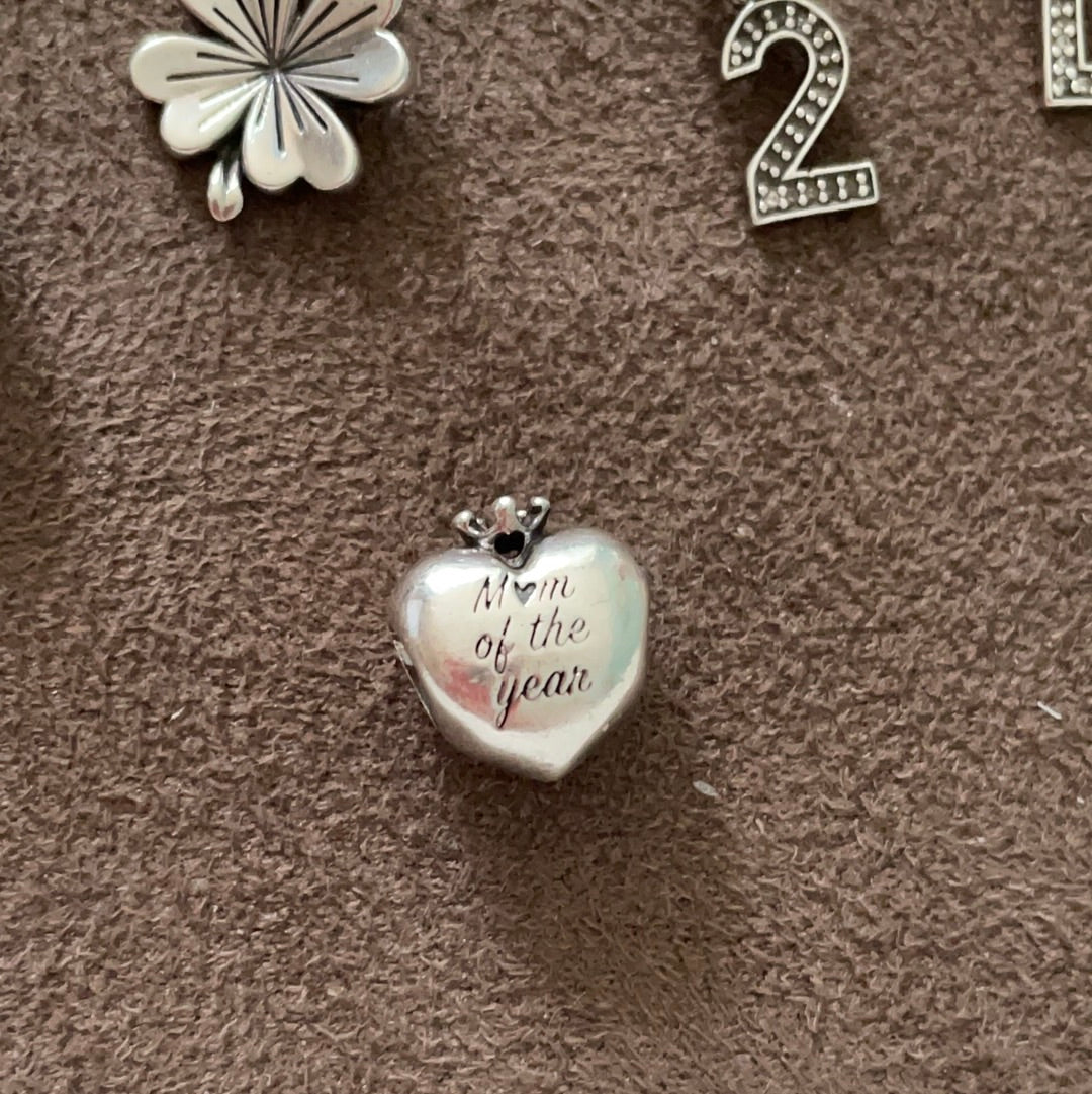 Genuine Pandora Mum Heart with Crown 'Mum of the Year' – Preloved ...
