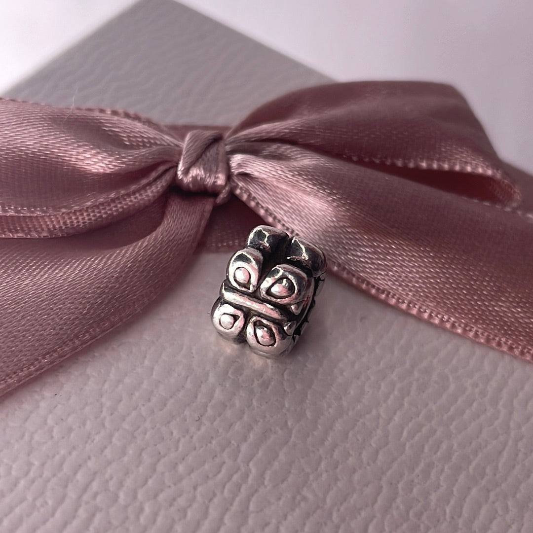 Genuine Pandora Butterfly Spacer Charm – Preloved Pandora Boutique