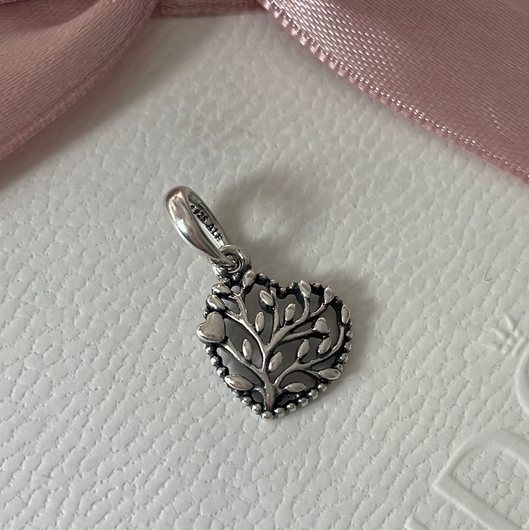 Genuine Pandora Family Tree Heart Dangle Heart – Preloved Pandora Boutique